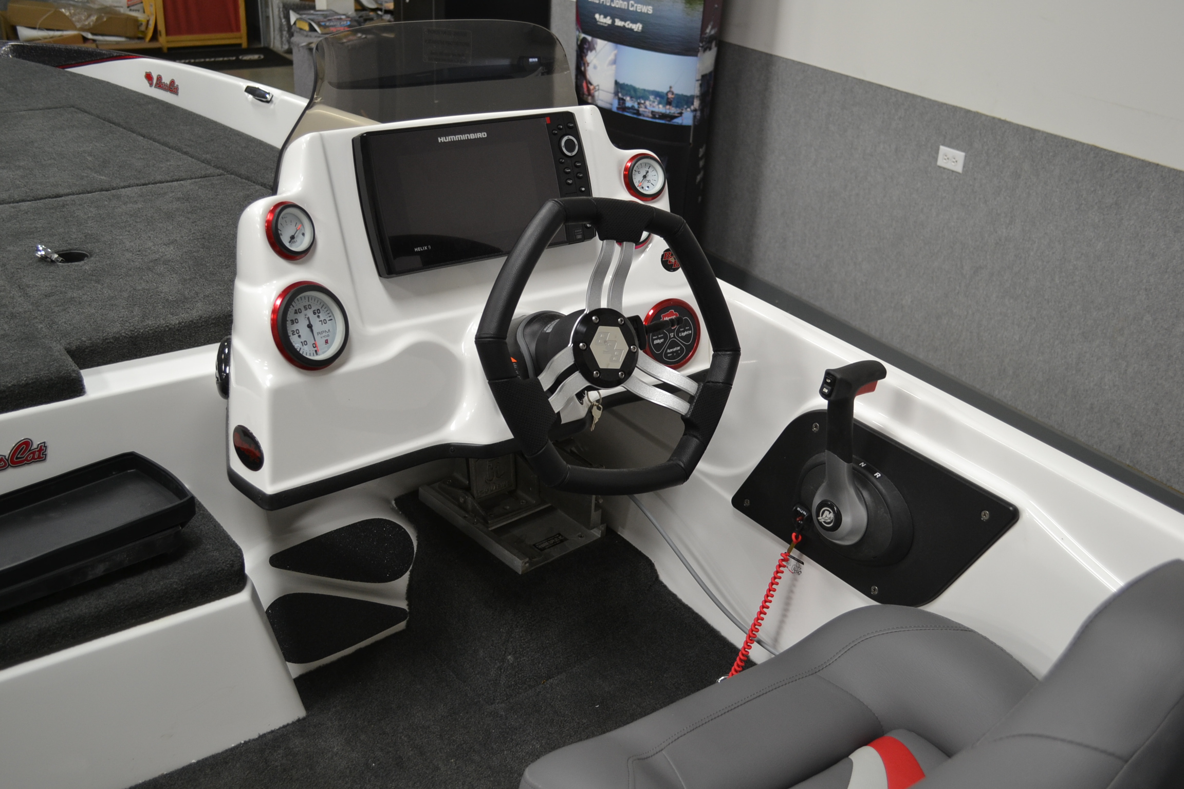 Detail - 2018 Bass Cat Pantera Classic SOLD!! - ShermsMarine